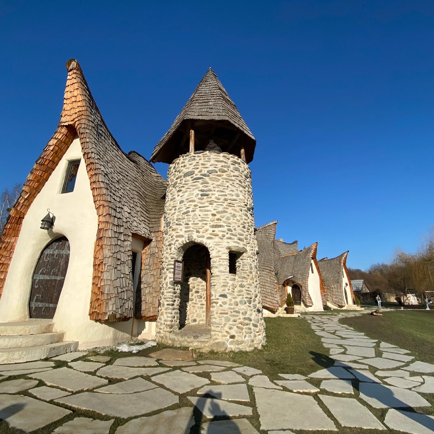 Castelul de Lut, Valea Zânelor – Eye Traveler